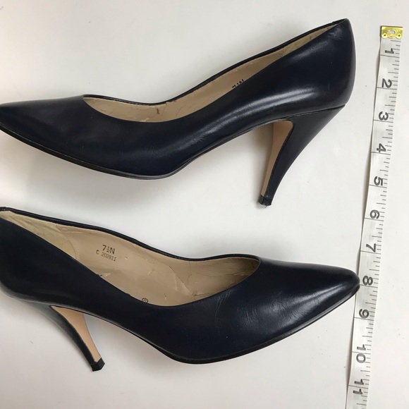 Caressa | Shoes | Caressa Leather Black Heels | Poshmark